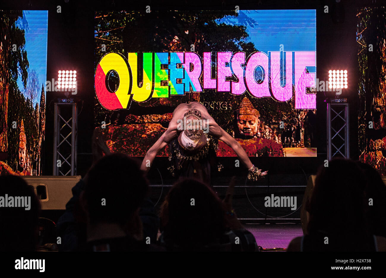 Italian Burlesque Dancers High Resolution Stock Photography and Images ...