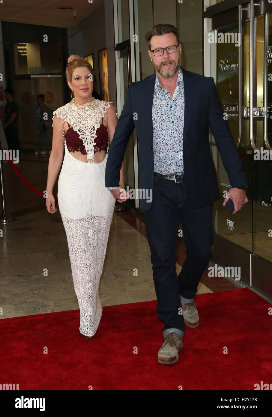 Raising The Bar To End Parkinson's - Arrivals Featuring: Tori Spelling ...