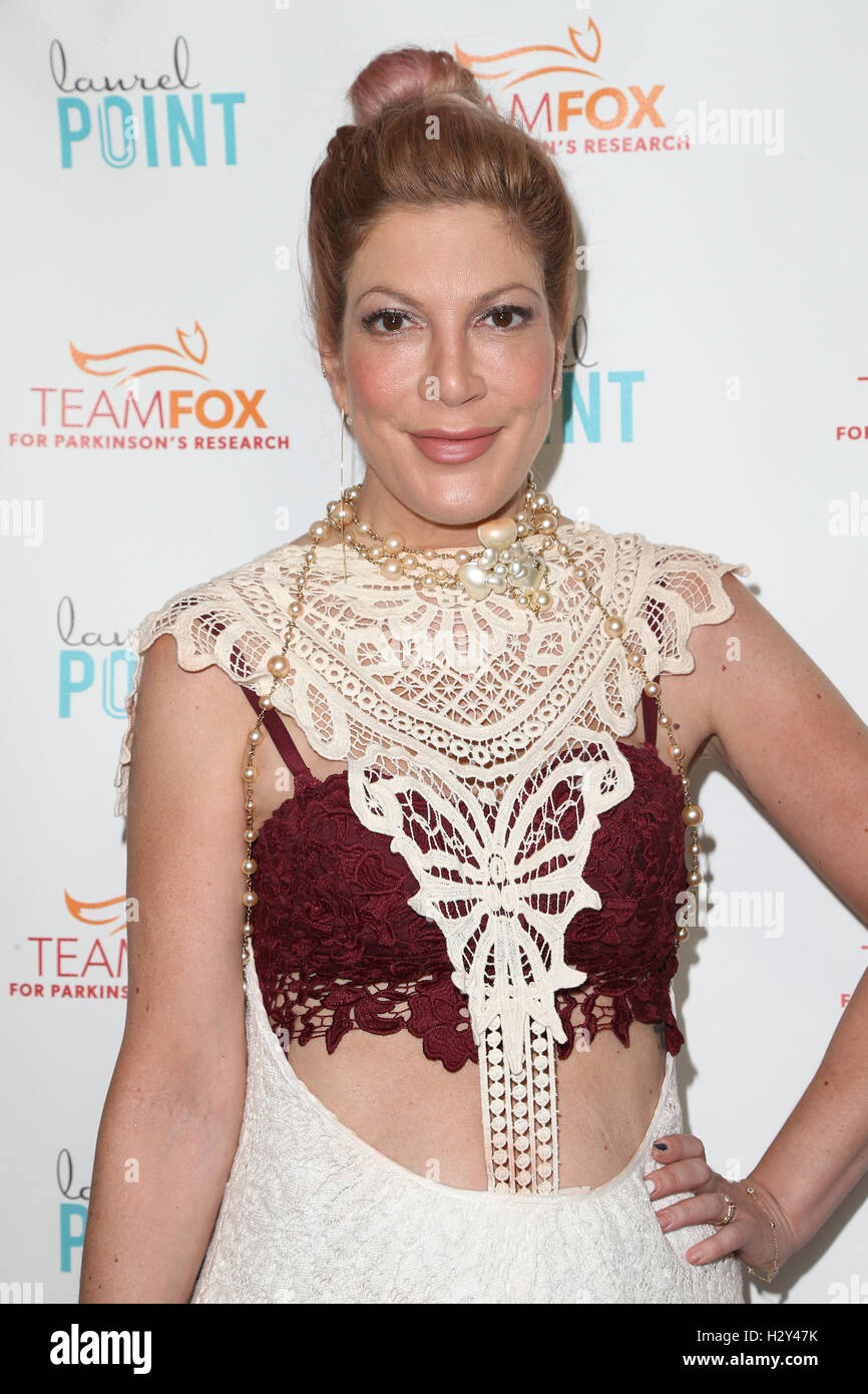 Raising The Bar To End Parkinson's - Arrivals Featuring: Tori Spelling ...