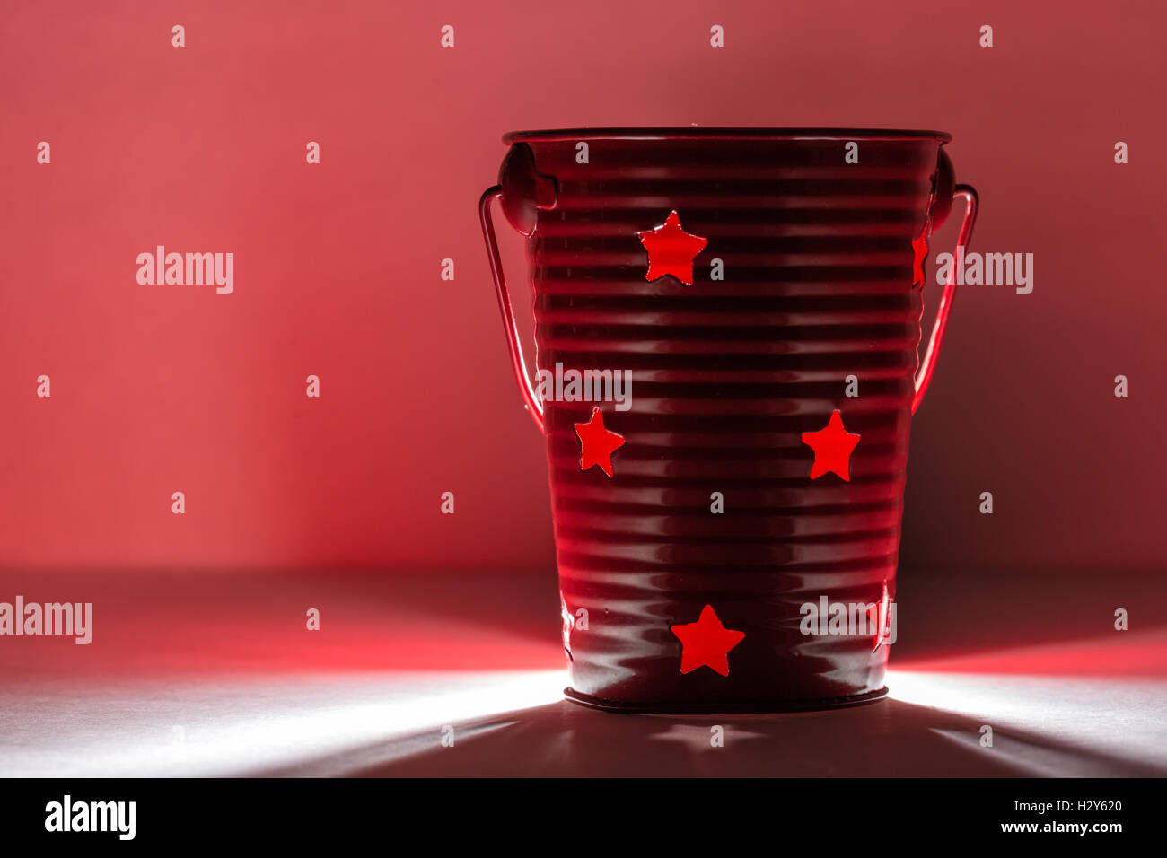 Light bucket hi-res stock photography and images - Alamy