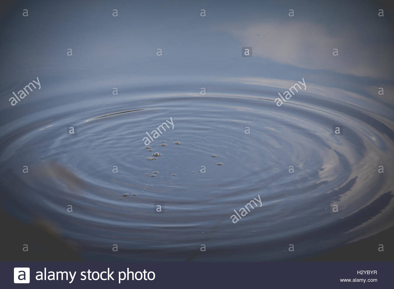 Circular Ripple Stock Photos & Circular Ripple Stock Images - Alamy
