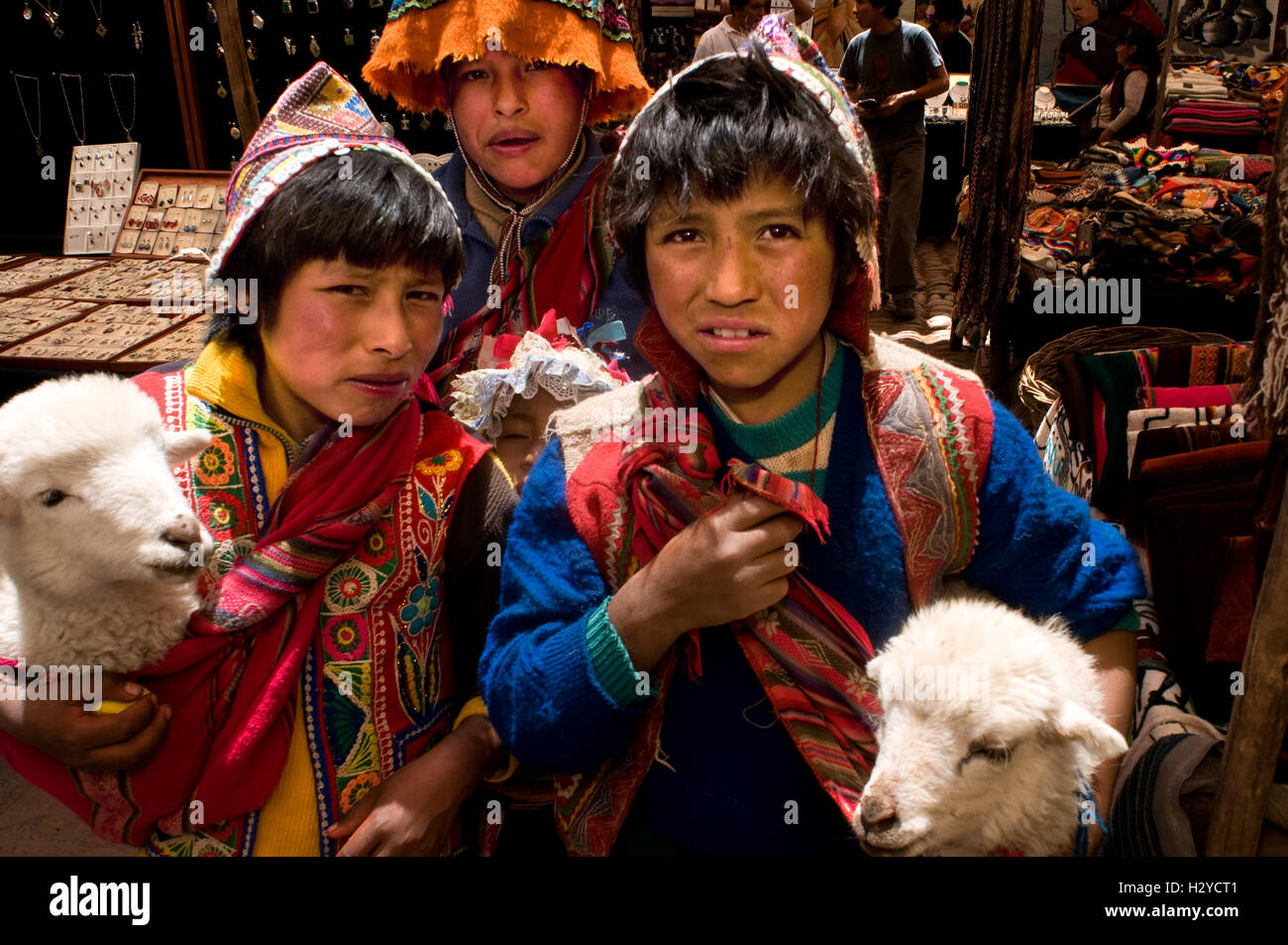 Children dressed as animals hi-res stock photography and images - Alamy
