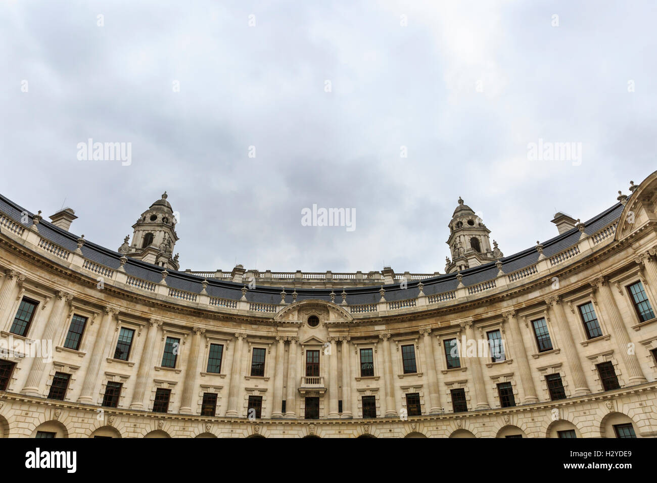 Circular building london hi-res stock photography and images - Alamy