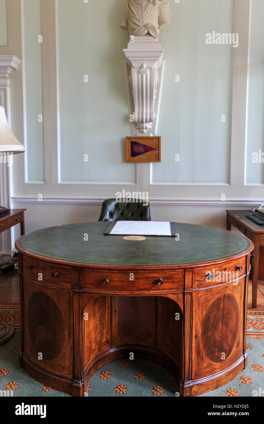 Horse guards interior hi-res stock photography and images - Alamy