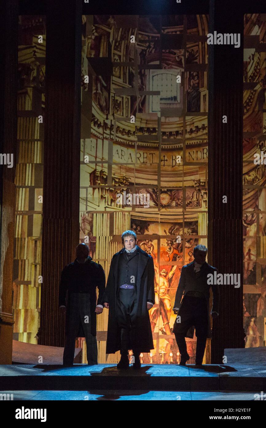 London, UK. 1 October 2016. Craig Colclough as Scarpia. Dress rehearsal ...