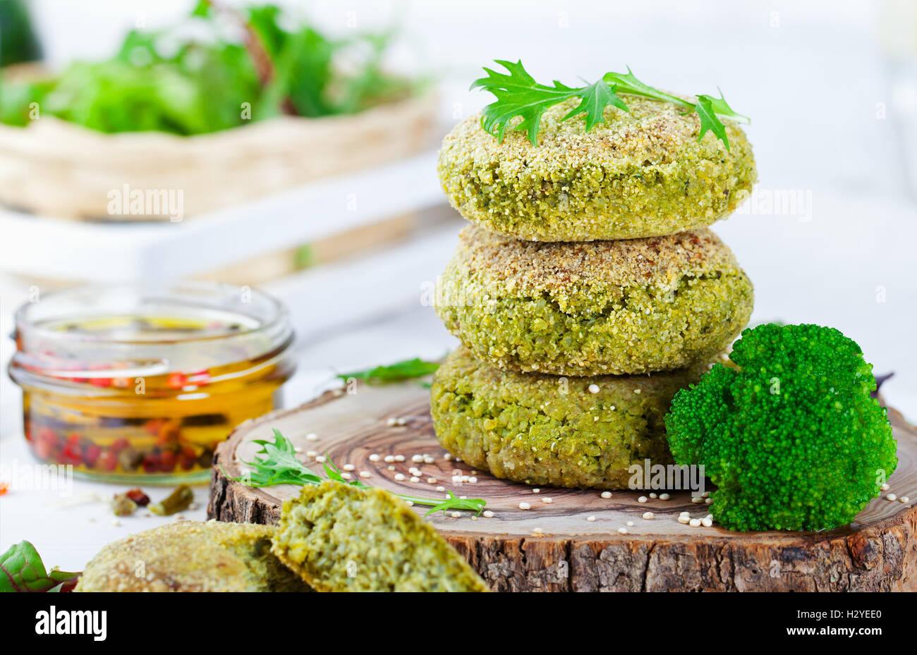 Healthy vegan burger with broccoli, spinach patty Stock Photo - Alamy