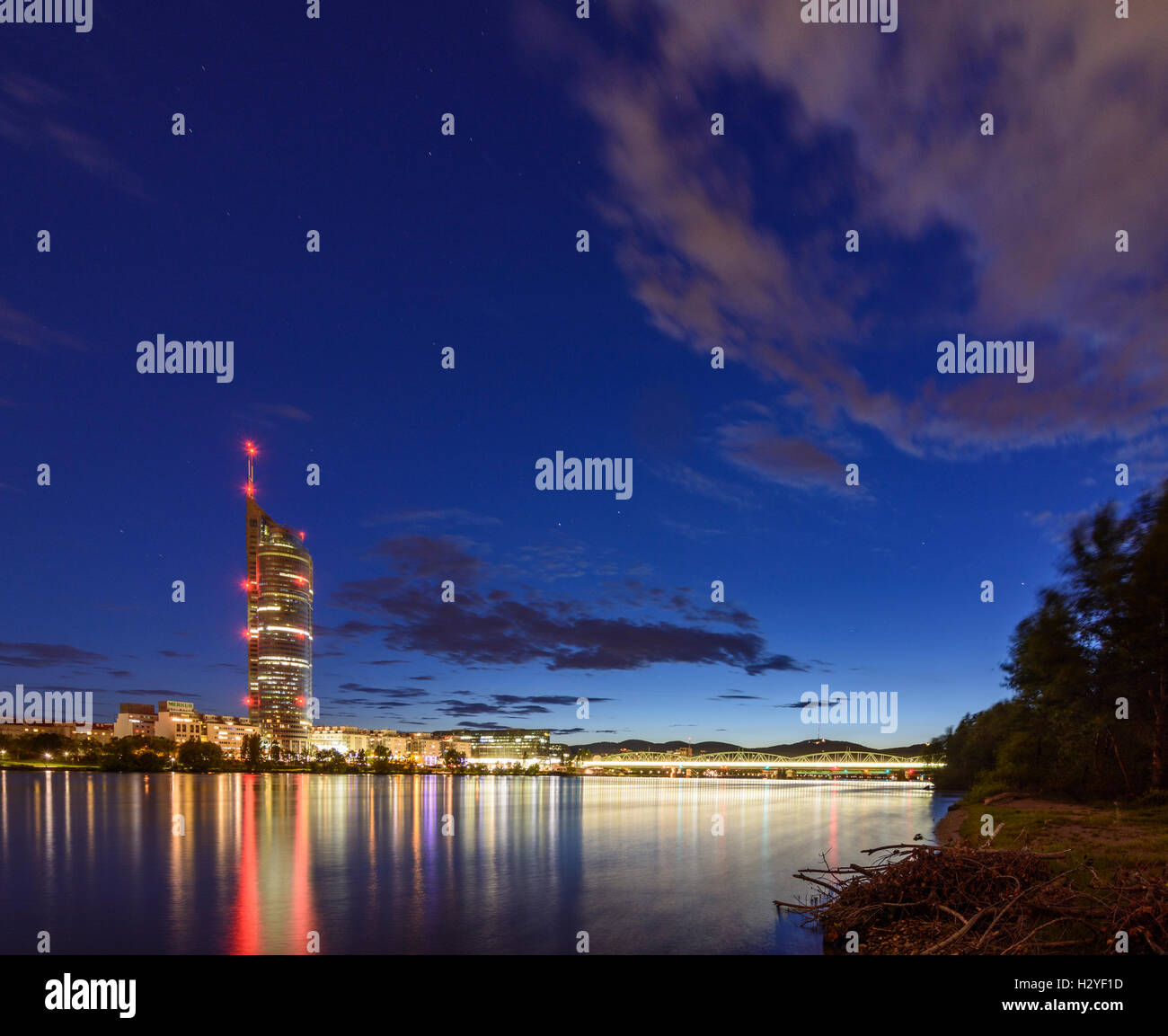 Millennium tower hi-res stock photography and images - Alamy