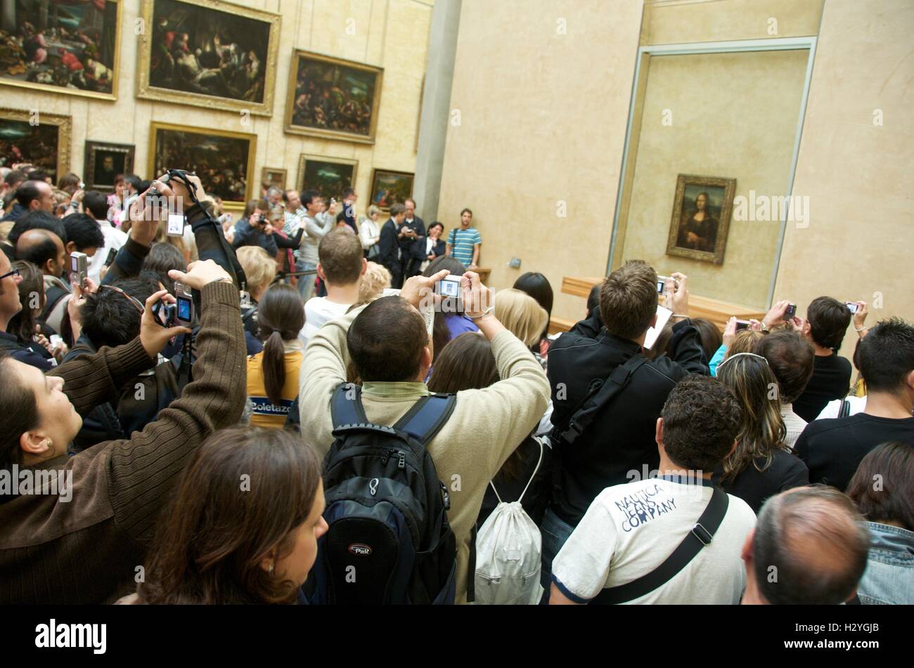 Mona lisa louvre hi-res stock photography and images - Alamy