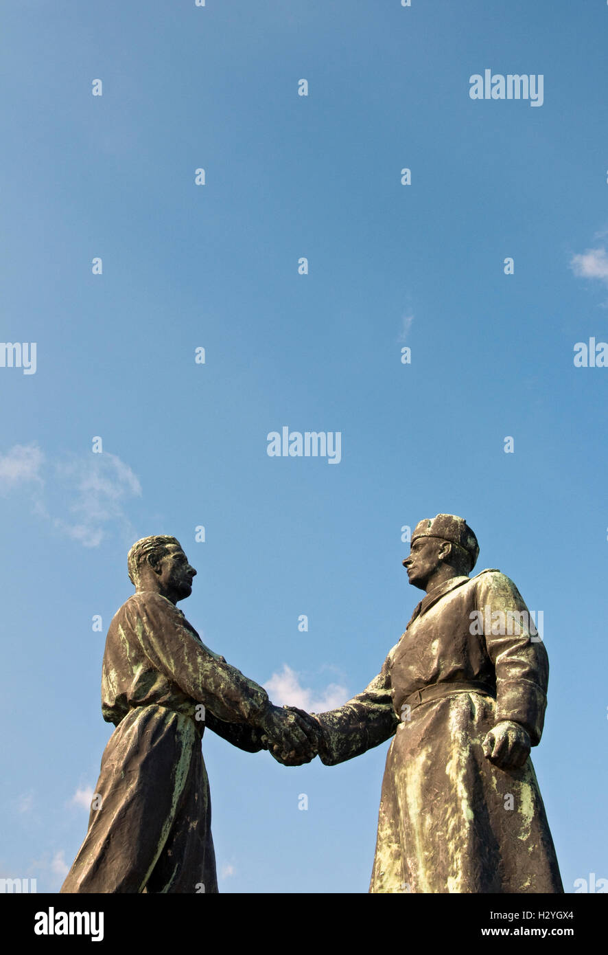 Handshake at Hungarian-Soviet Friendship Memorial by Zsigmond Kisfaludi ...