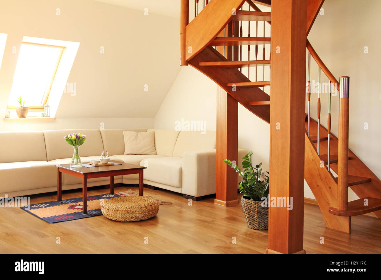 Loft stairs hi-res stock photography and images - Alamy