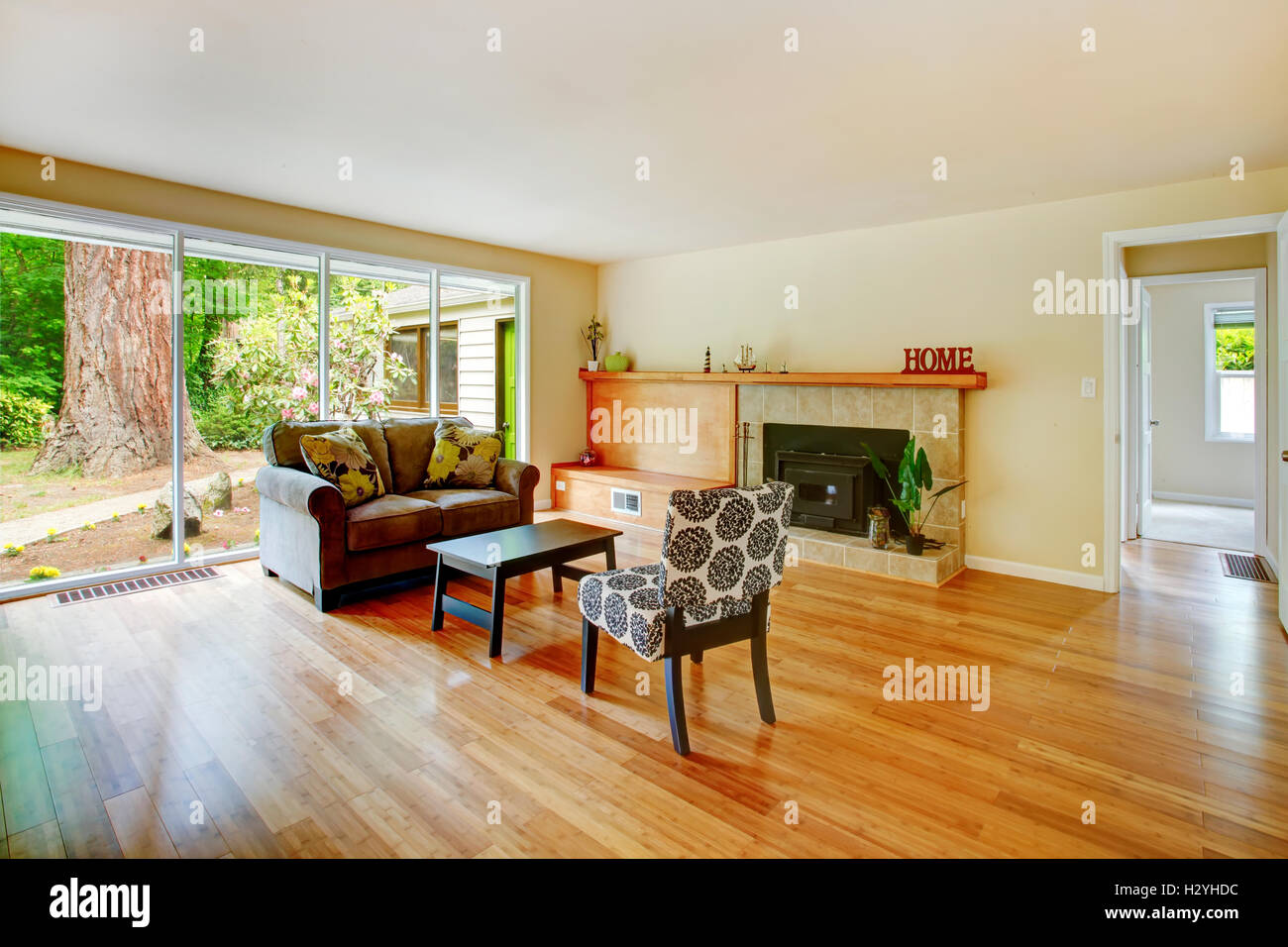 Living room with walkout deck Stock Photo - Alamy