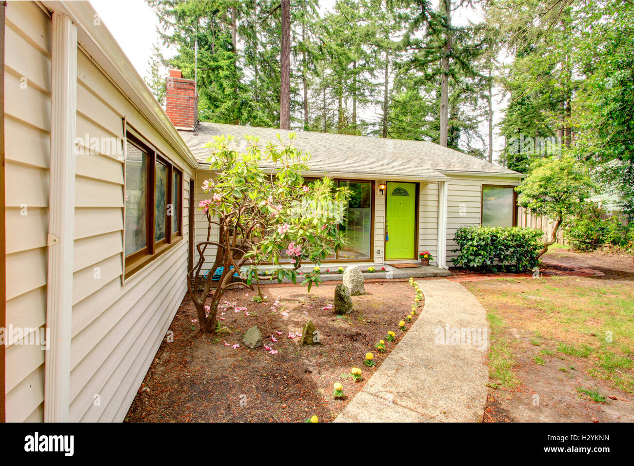 Countryside house. View of entrance porch Stock Photo - Alamy