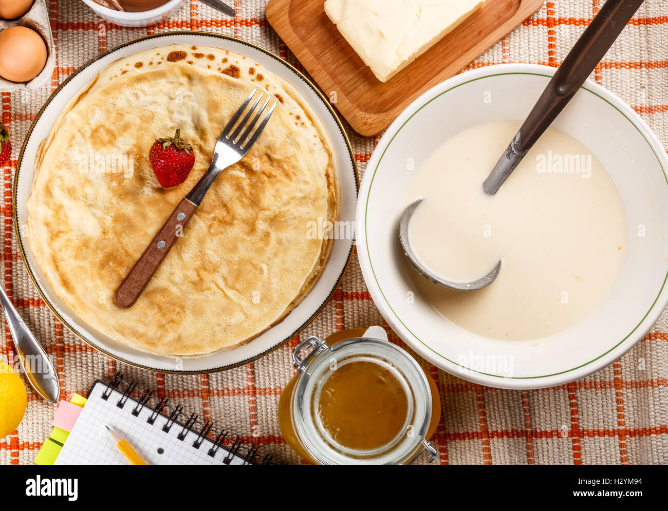Stack of pancakes Stock Photo - Alamy