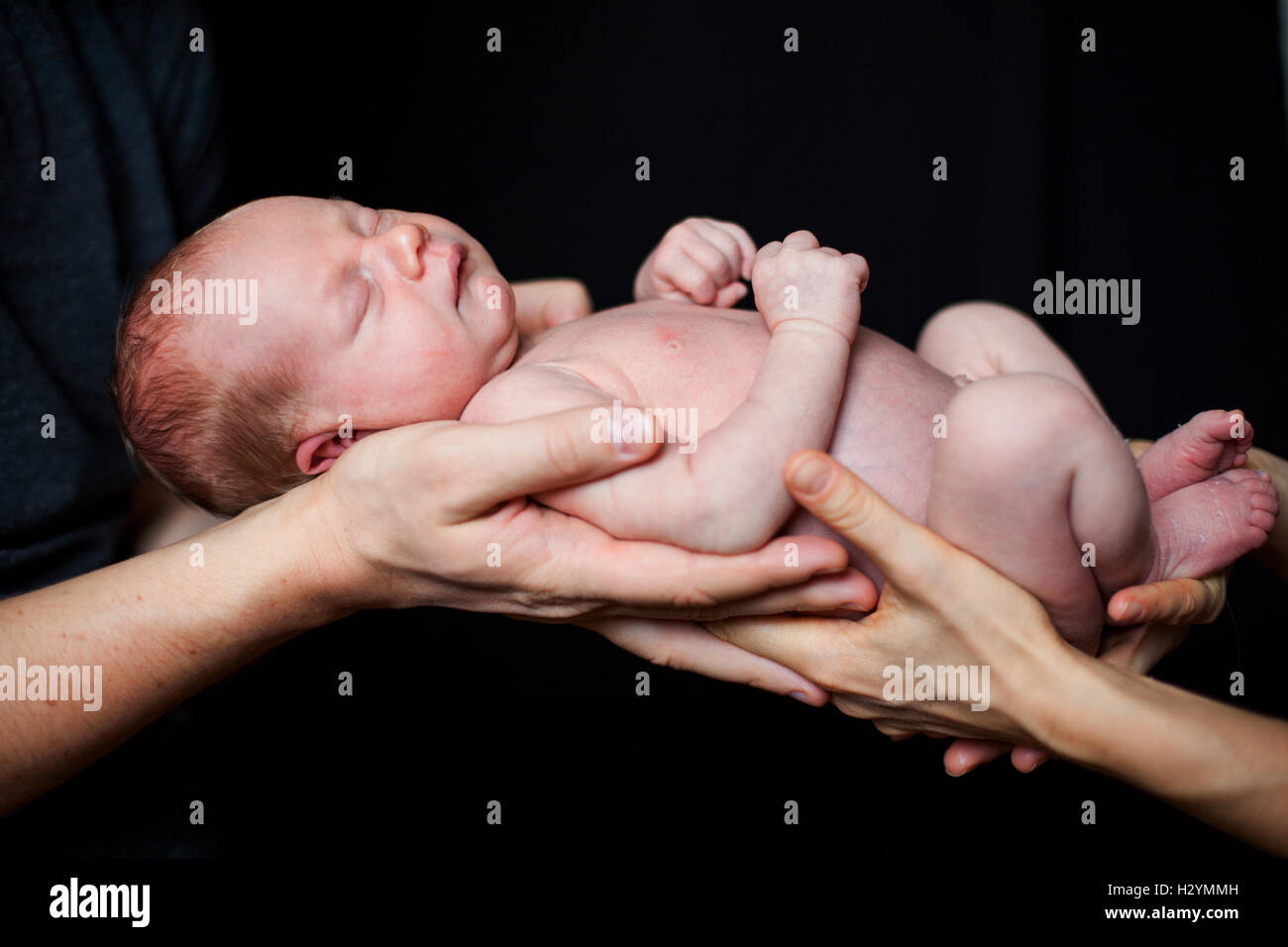 Human baby birth hi-res stock photography and images - Alamy