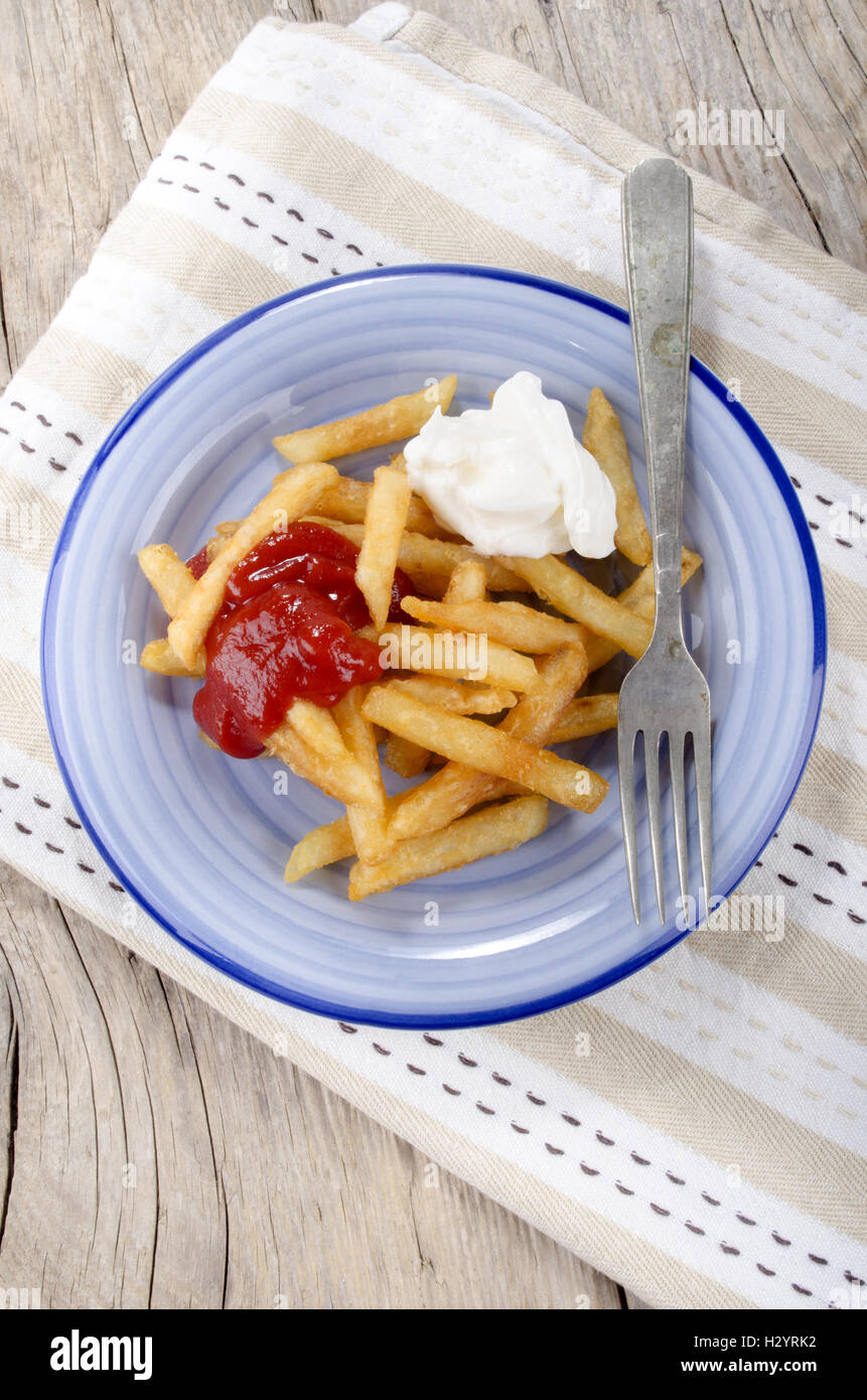 french fries red and white on a plate Stock Photo - Alamy