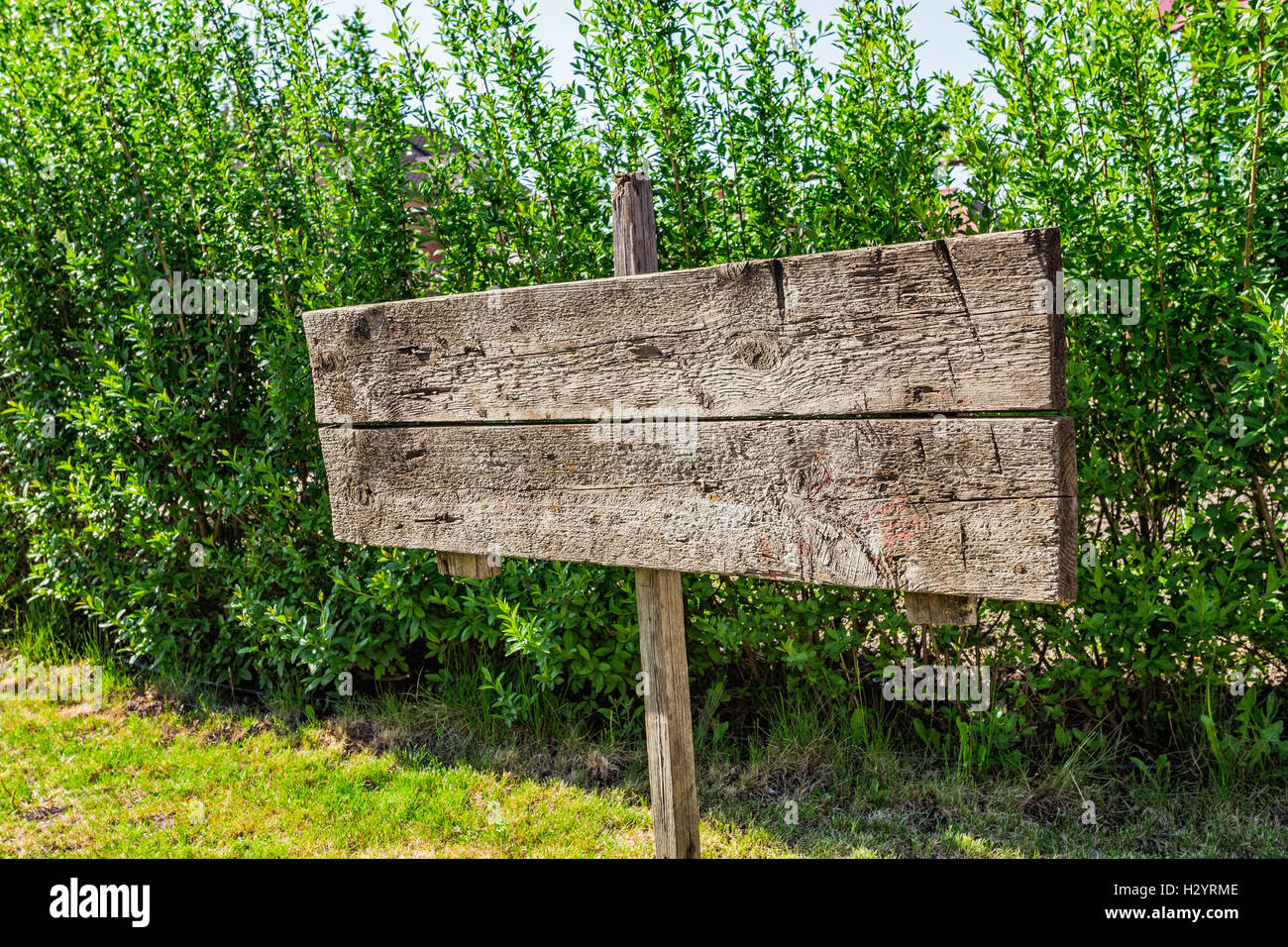 Sign signal board road hi-res stock photography and images - Alamy