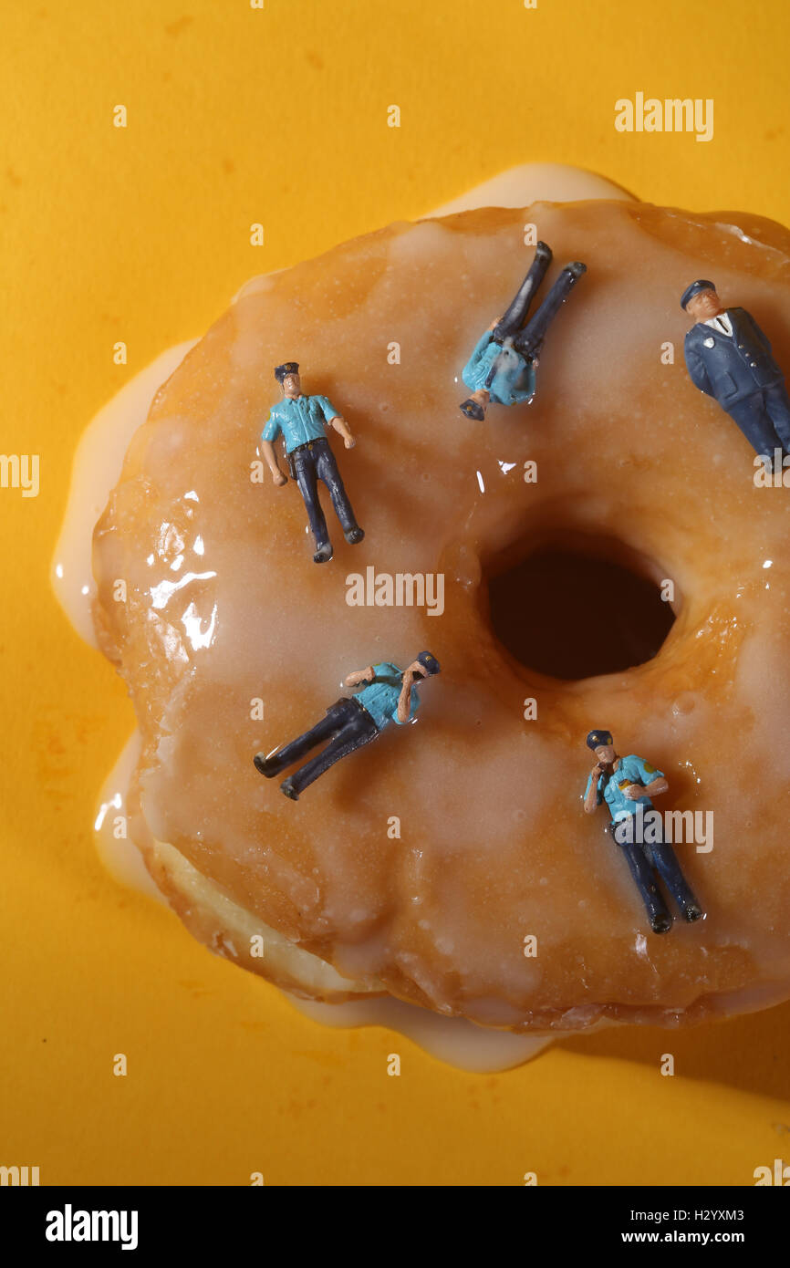 Plastic doughnut hi-res stock photography and images - Alamy