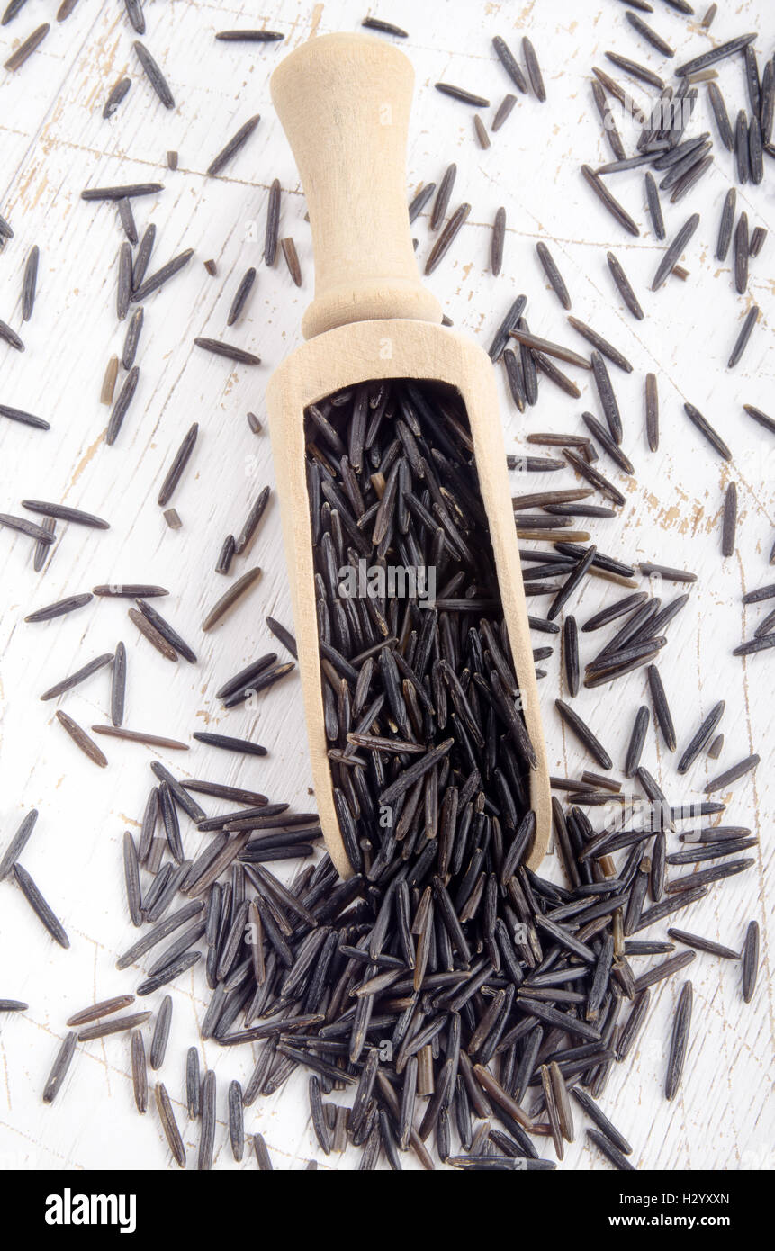 wild rice on wooden shovel Stock Photo - Alamy