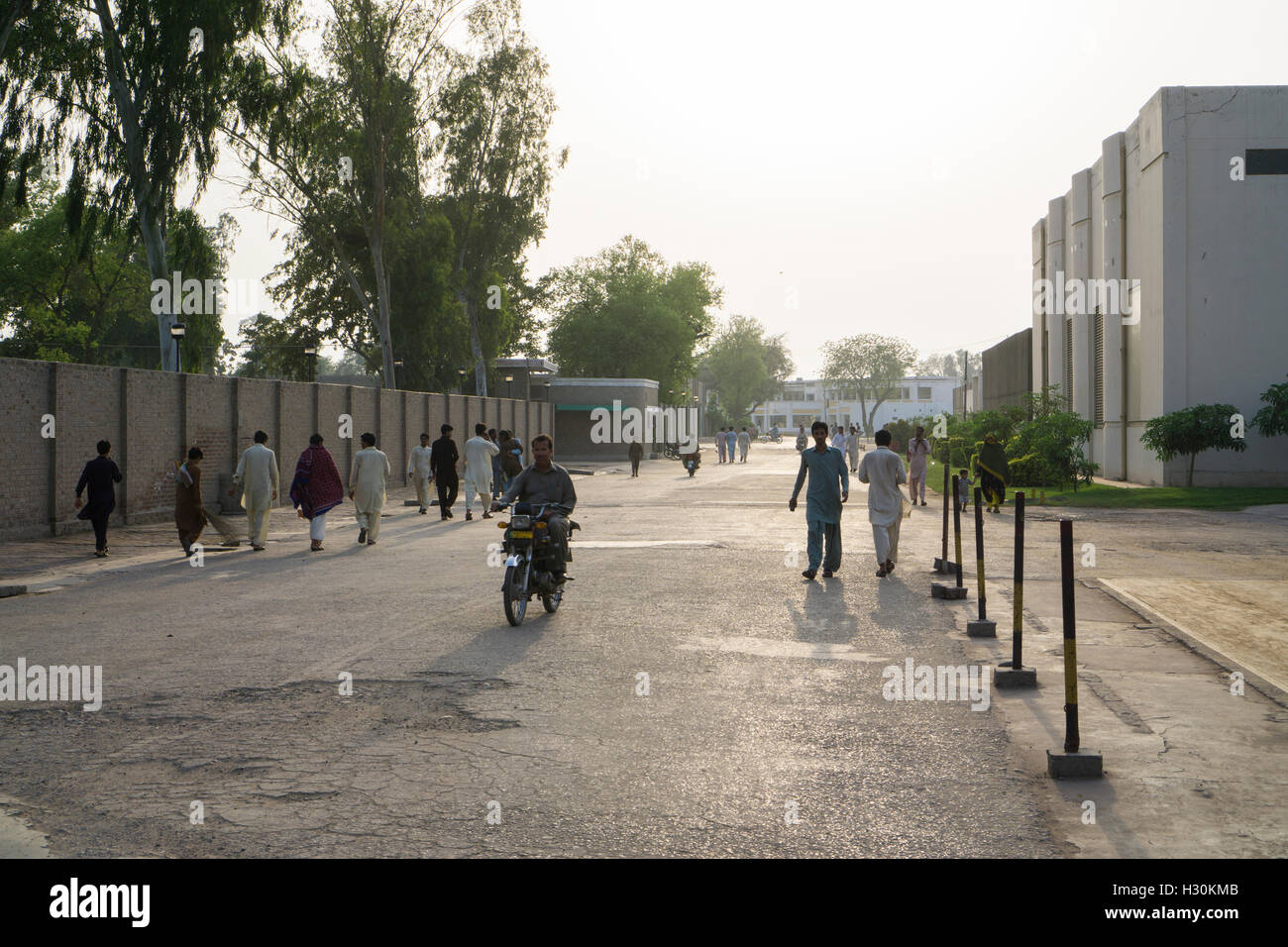 Multan road hi-res stock photography and images - Alamy