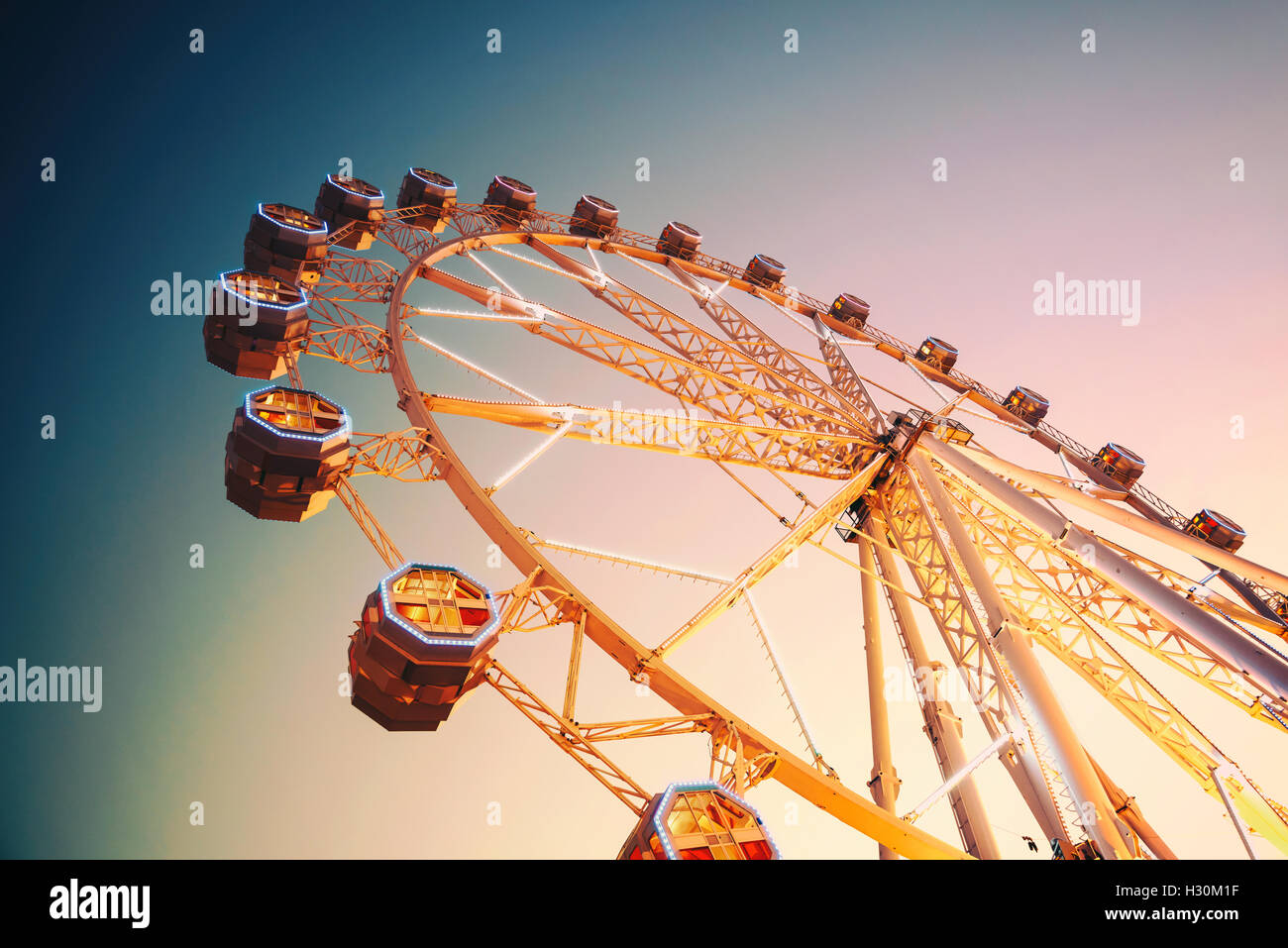 Giant Ferris Wheel In Fun Park On Night Sky Stock Photo - Alamy
