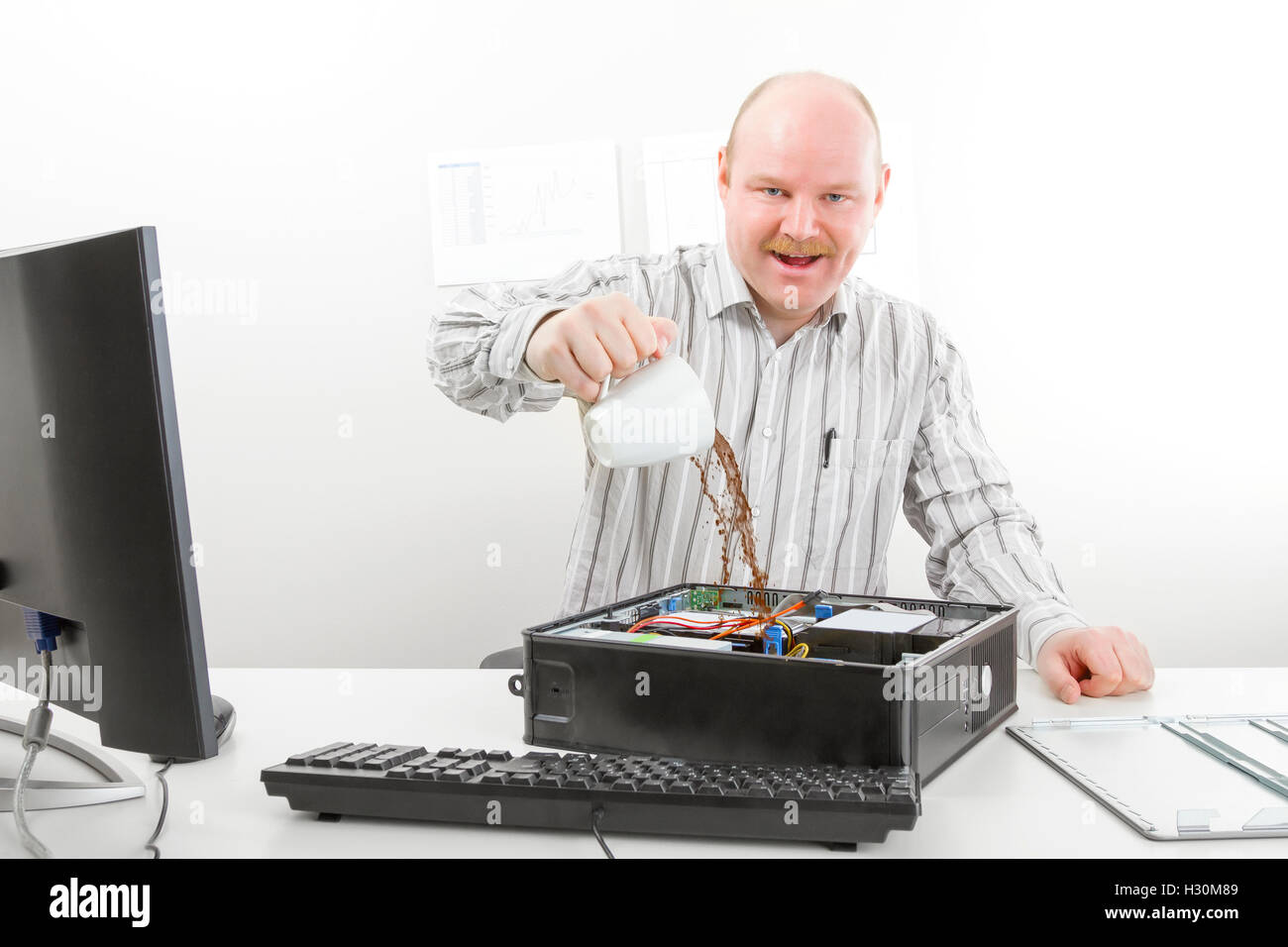 Computer chassis hi-res stock photography and images - Alamy