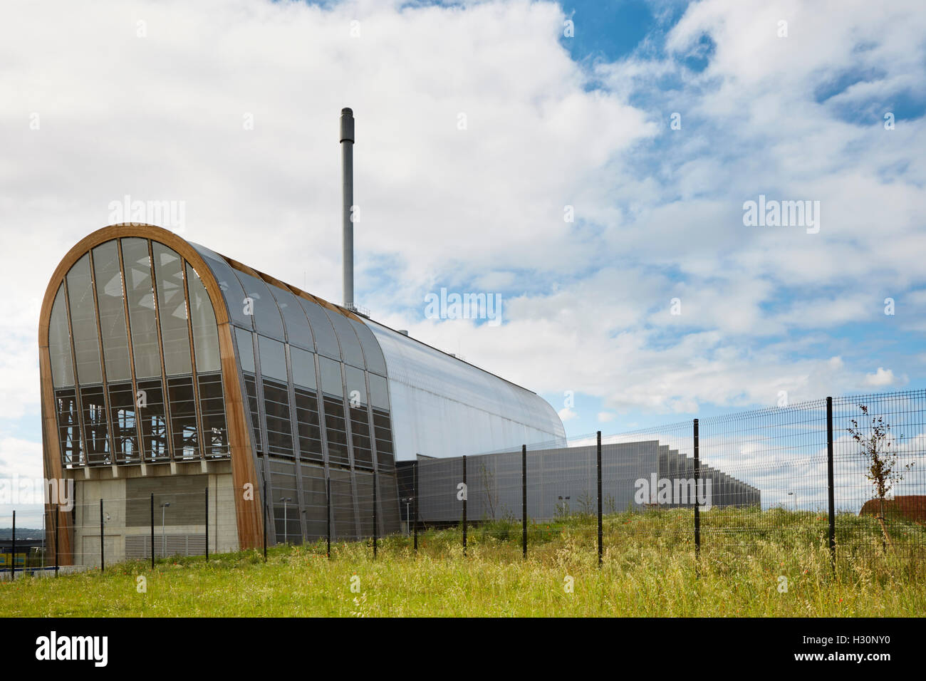 The Recycling and Energy Recovery Facility, Leeds.Increasing recycling ...