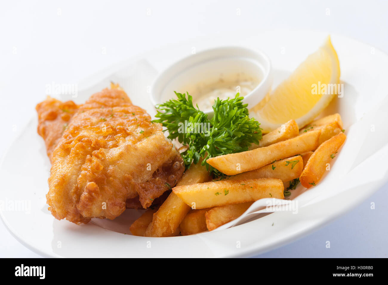 English style fish and fries hi-res stock photography and images - Alamy