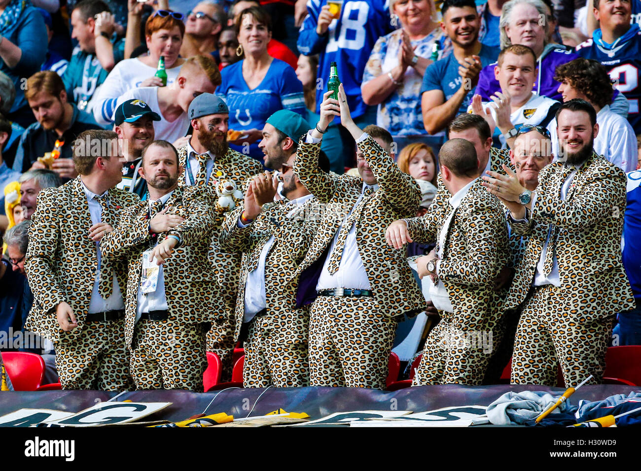 Wembley Stadium, London, UK. 02nd Oct, 2016. NFL International Series ...