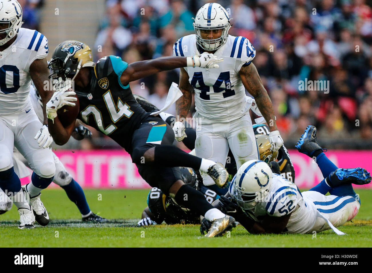 Wembley Stadium, London, UK. 02nd Oct, 2016. NFL International Series ...