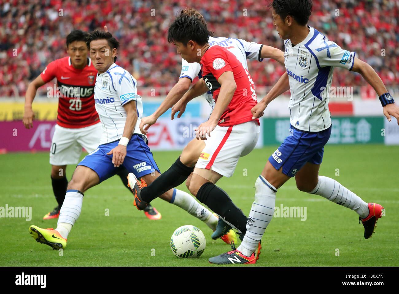 Saitama, Japan. 1st Oct, 2016. Yuki Muto (Reds) Football /Soccer : 2016 ...