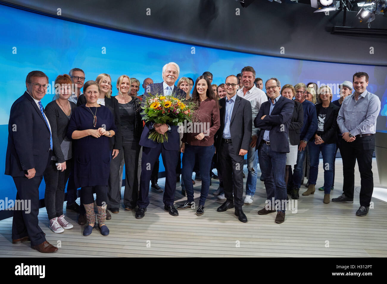 Hamburg, Germany. 02nd Oct, 2016. News anchor Thomas Roth stands with a ...