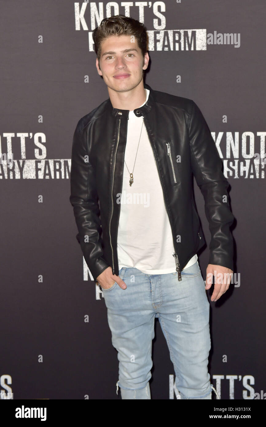 Buena Park, USA. 30th Sep, 2016. Gregg Sulkin at 'Knott's Scary Farm ...