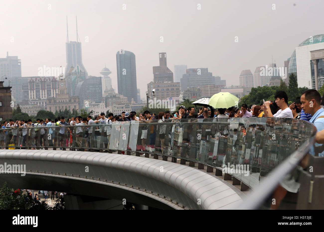 Lujiazui 2016 hi-res stock photography and images - Alamy