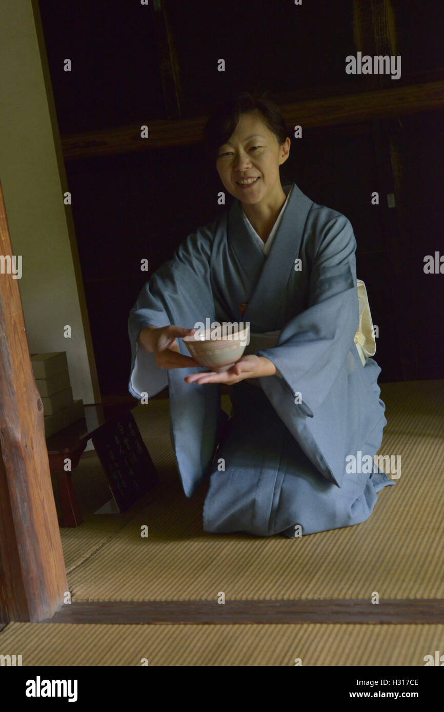 Hakone, Japan. 23rd July, 2014. A hostess at a Japanese tea ceremony in ...
