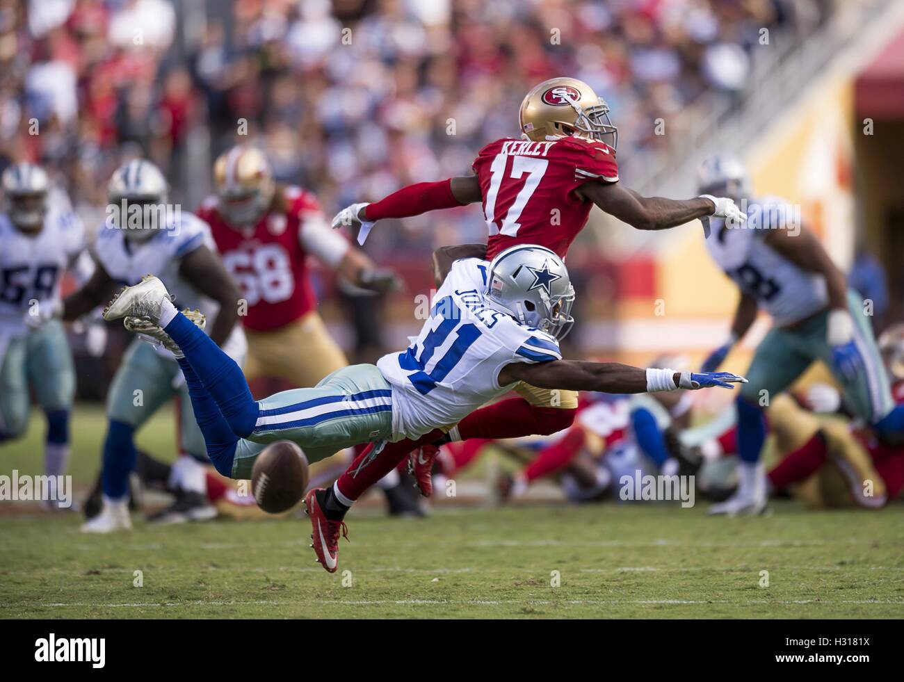 Santa Clara, California, USA. 2nd Oct, 2016. Dallas Cowboys free safety ...
