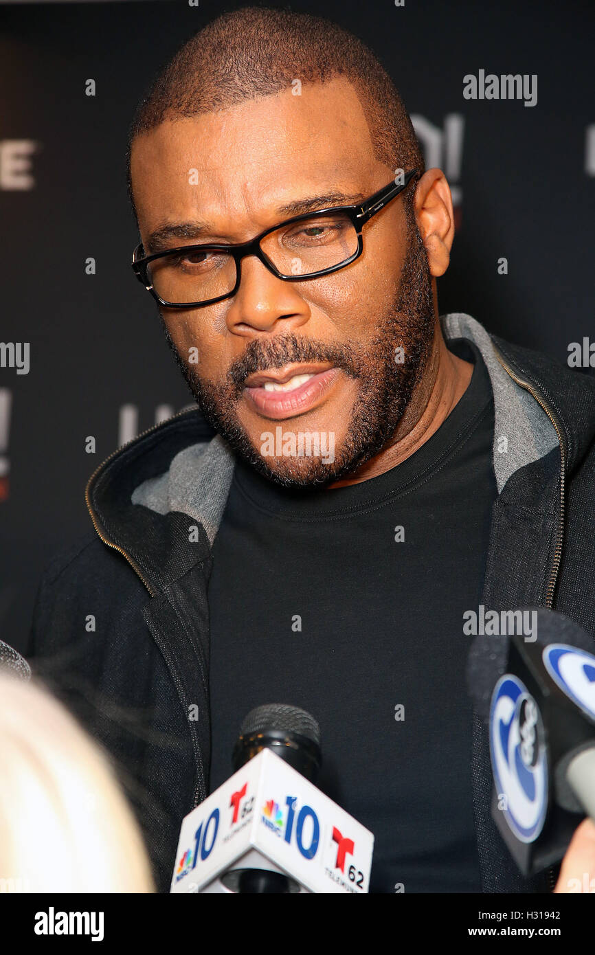 Tyler perry hi-res stock photography and images - Alamy