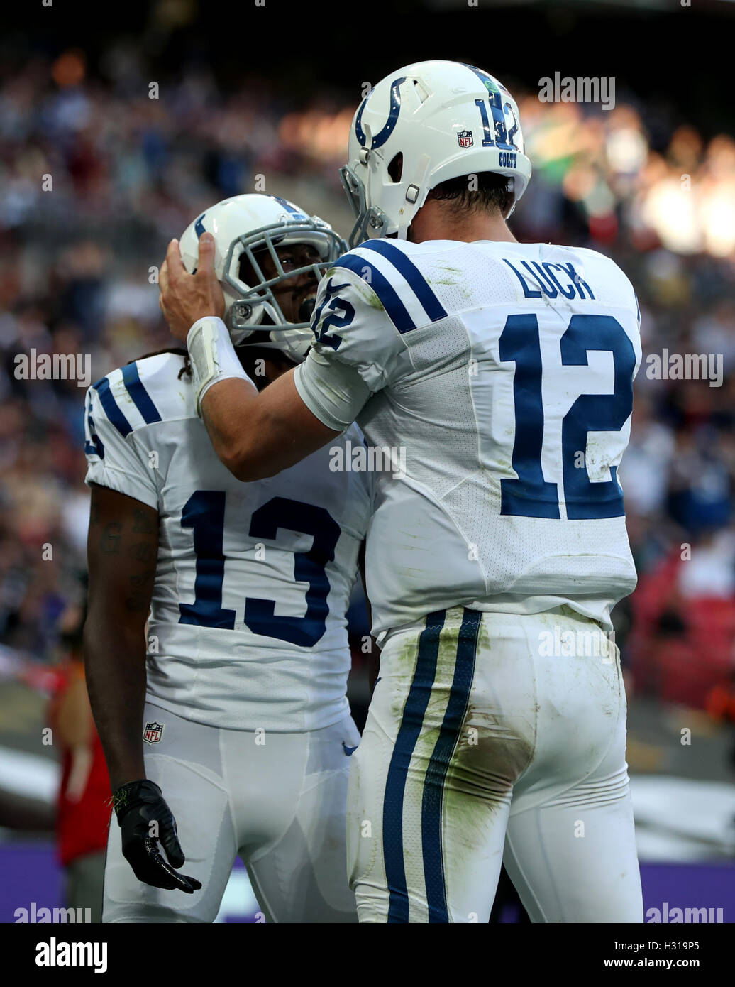 Sides second touchdown game hi-res stock photography and images - Alamy