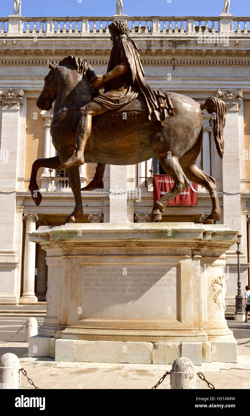 The Equestrian Statue of Marcus Aurelius Stock Photo - Alamy