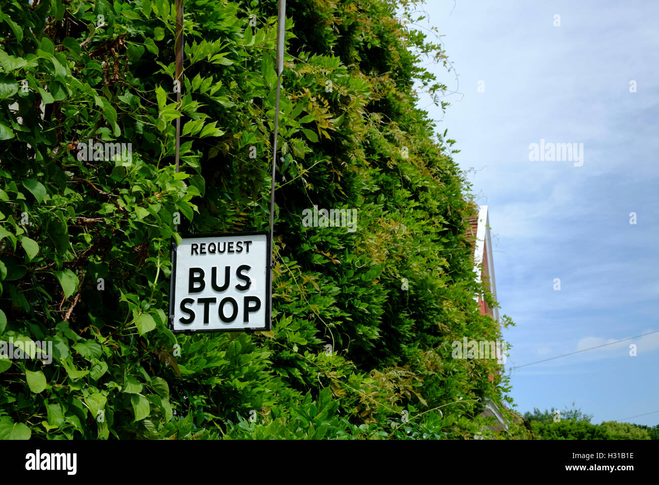 Rural countryside bus stop Stock Photo - Alamy