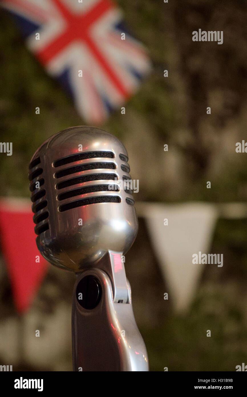 A vintage war time dance hall microphone Stock Photo - Alamy