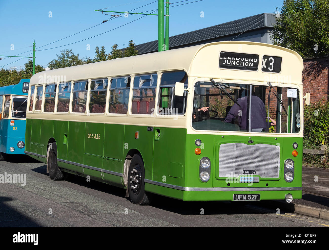 Vintage bus driver hi-res stock photography and images - Alamy