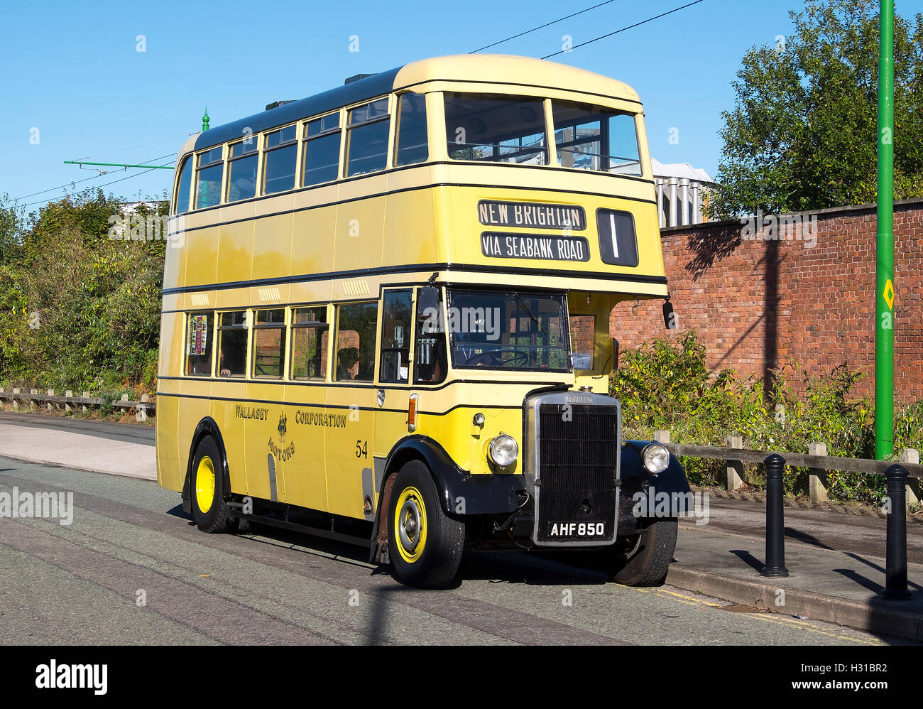 Vintage Bus on display at Bus Show Stock Photo - Alamy