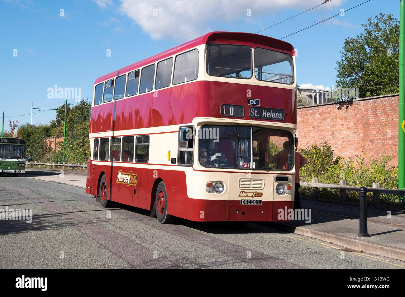 Vintage Bus on display at Bus Show Stock Photo - Alamy
