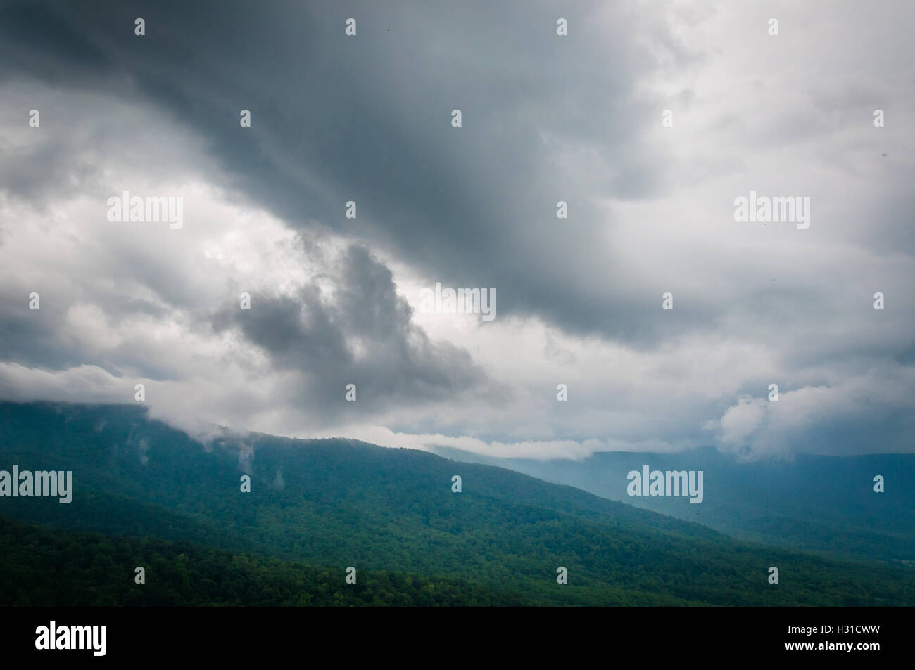 Dark clouds over the Blue Ridge Mountains in Shenandoah National Park ...