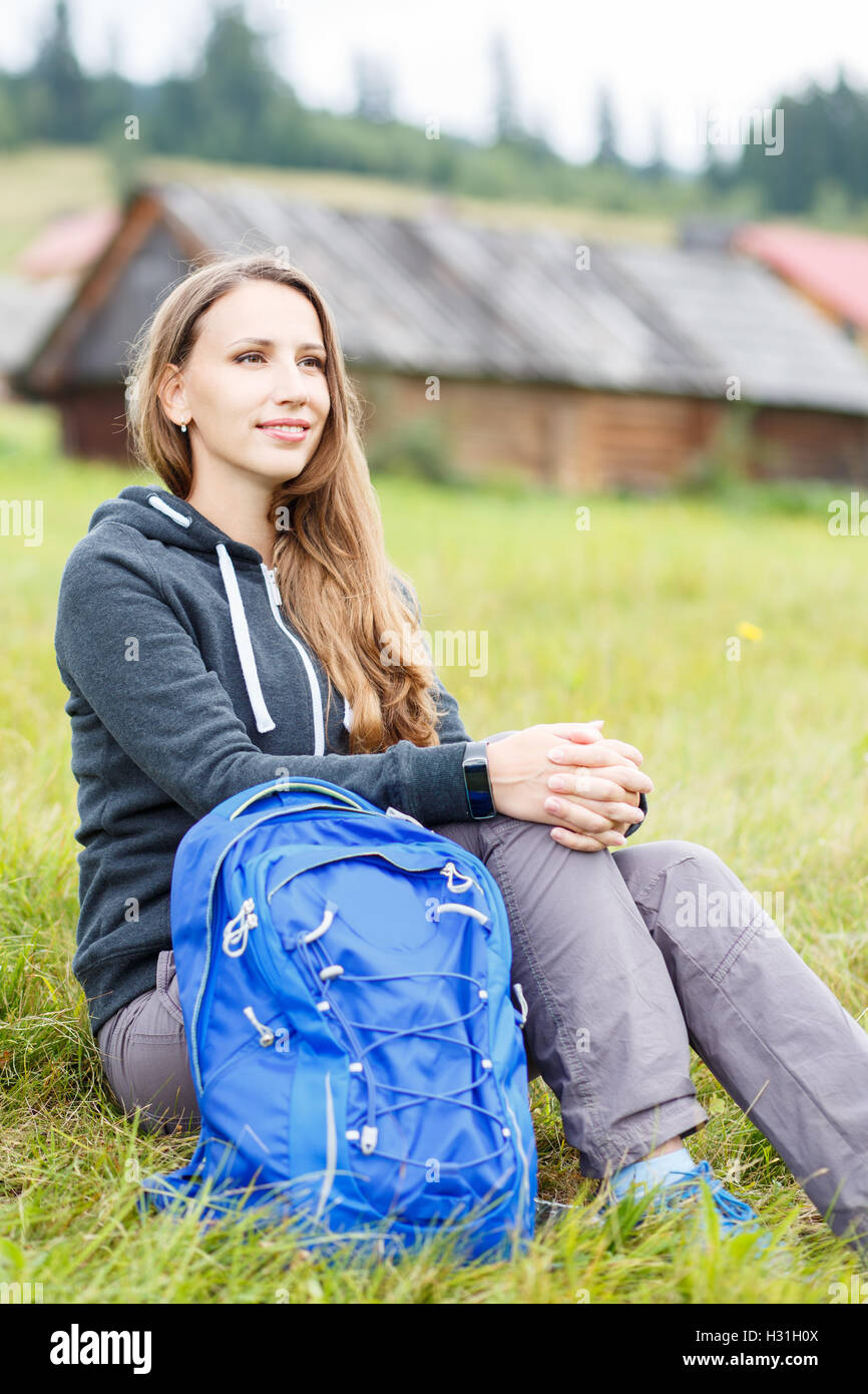 Hillside sit hi-res stock photography and images - Alamy