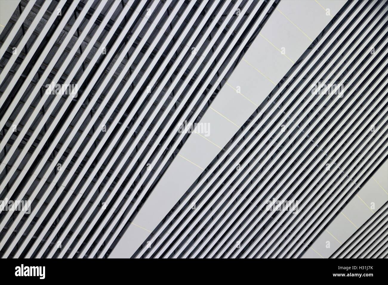 Office building roof pattern detail Stock Photo - Alamy