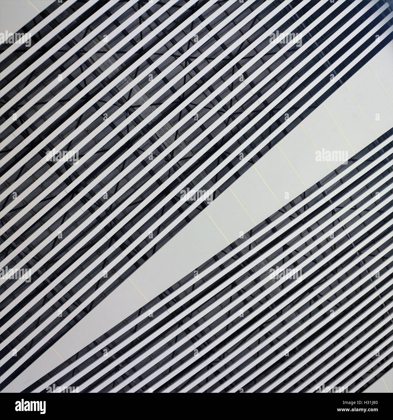 Office building roof pattern detail Stock Photo - Alamy