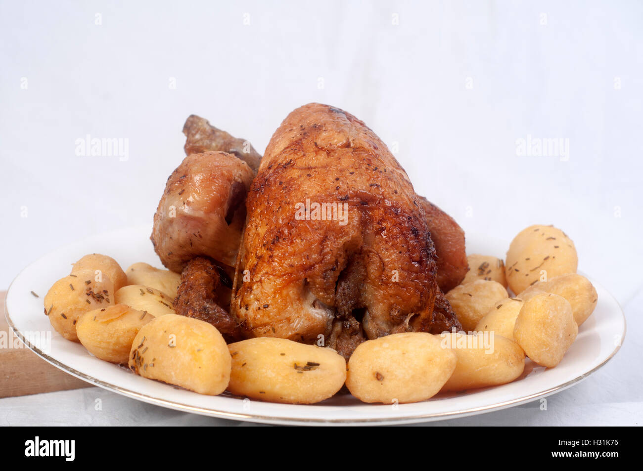 Food crispy roasted potatoes hi-res stock photography and images - Alamy
