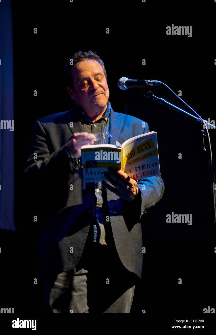 Mark thomas hi-res stock photography and images - Alamy