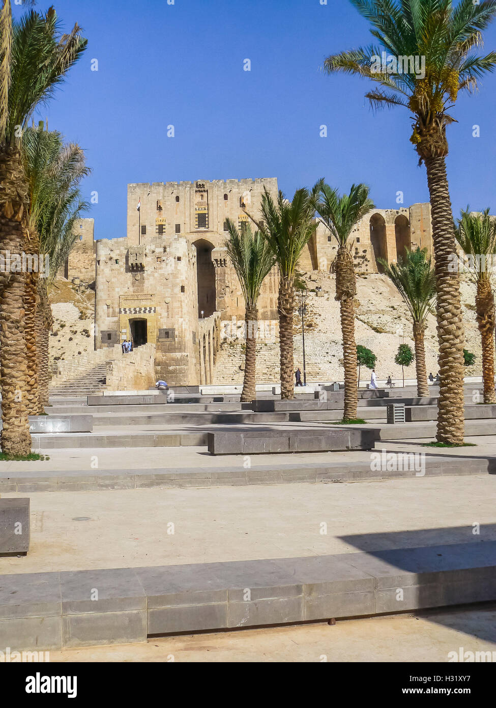 Aleppo entrance gate syria hi-res stock photography and images - Alamy